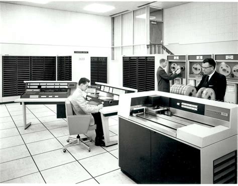 Computer Lab Vintage Programación De Ordenadores Fotos Parisinas