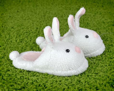 Classic Bunny Slippers™ Fuzzy Bunny Slippers Adult Bunny Slippers