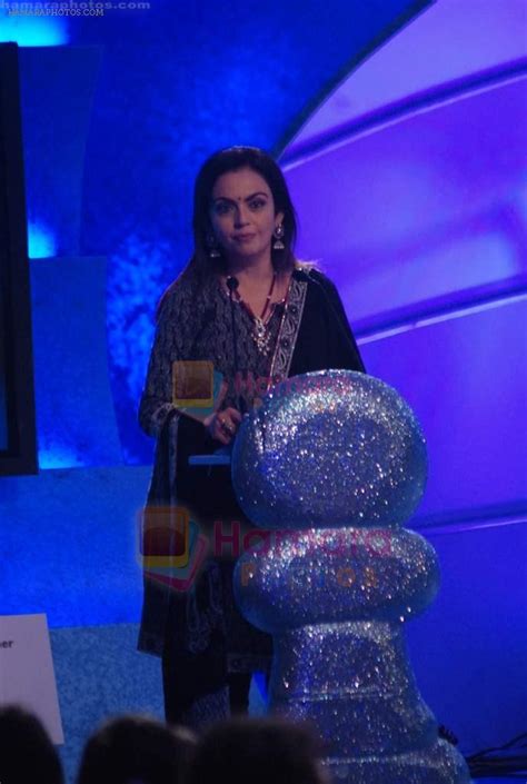 Nita Ambani At Cnn Ibn Heroes Event In Trident Mumbai On 18th Aug 2011