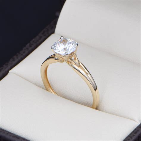 Anillo De Compromiso De Oro 14k Con Zirconias Joyería Alahas