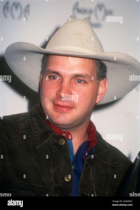 Los Angeles California Usa 30th January 1995 Singer Garth Brooks