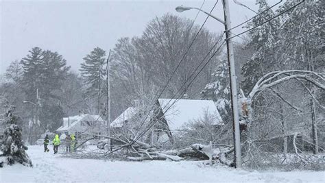 Photos Mid March Noreaster Moves Across Mass