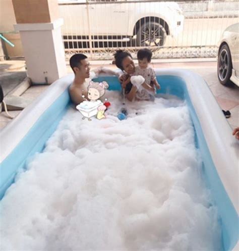รีวิว ขนาดสระ3เมตร ใช้ 3ซองจ้า Bubble Bart Foam Facebook