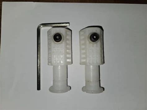 Pvc Concealed Fastner Bracket Toilet Seats At ₹ 200piece In New Delhi