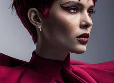 29 Stunning Crimson Red Hair Color Ideas For 2025 Bold Stylish And