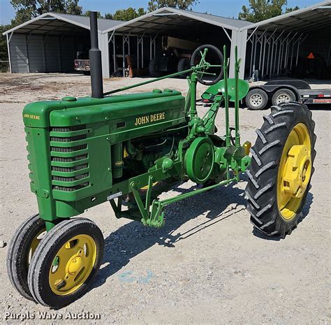 1939 John Deere H Tractor In Paola Ks Item Eo4706 Sold Purple Wave