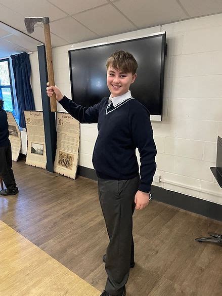 Kingselyprep Herewardthewake