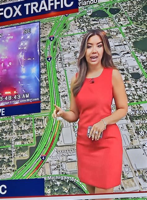 Deborah Choe Back In Traffic Rcurvynewswomen