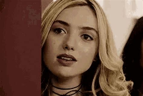 Peyton Lijst  Fc Peyton List S Find And Share On Giphy
