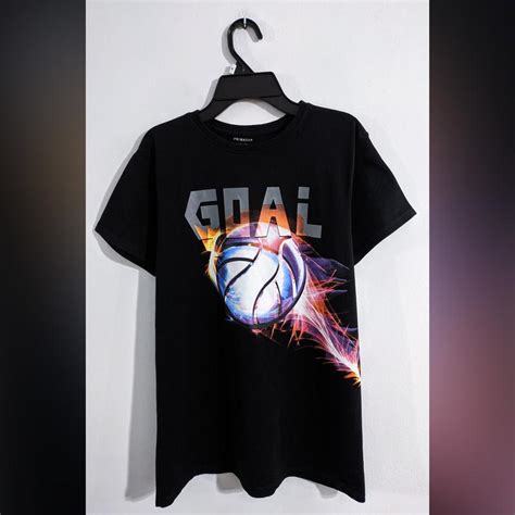 Футболка Primark — ціна 250 грн у каталозі Футболки Купити жіночі речі за доступною ціною на