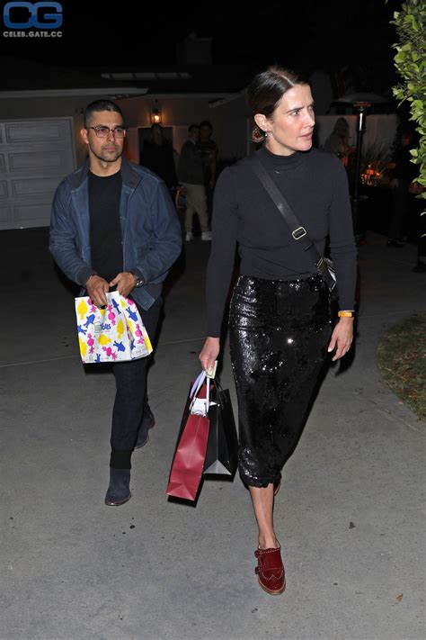 Cobie Smulders Nude Pictures Onlyfans Leaks Playboy Photos Sex Scene Uncensored