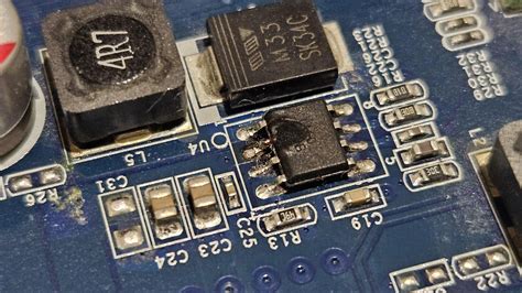 [ds413j] Looks Like One Of The Smaller Ics Got Fried R Synology
