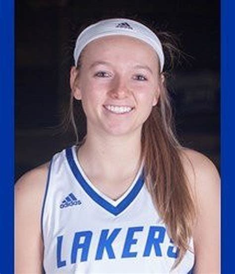 Jenn Deboer Megan Belke Help Gvsu Womens Basketball Team To Big Season