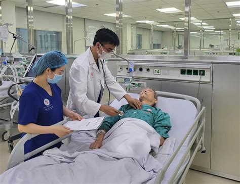 Nh Ng H Nh Nh T Qu N O Ng Ch M B N N N Bi T