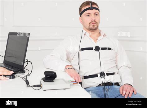 Lie Detector Hi Res Stock Photography And Images Alamy