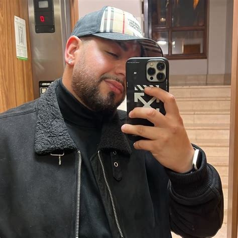 Luque Luqueesergio On Threads