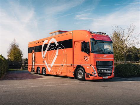 Paardenvrachtwagens Te Koop Roelofsen