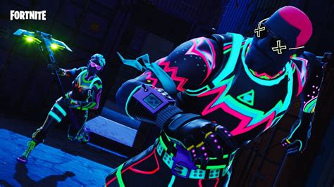 Download Nice Neon Fortnite Skin Outfit Wallpaper
