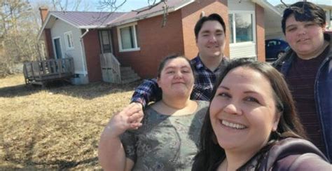 Canadian Mom Takes Second Job As Mortgage Rises From 1700 To 3200