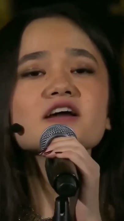 نیلا ابراهیمی دختر کوک افغان برنده جایزه صلح کودک در سال ۲۰۲۴ در جهان Youtube