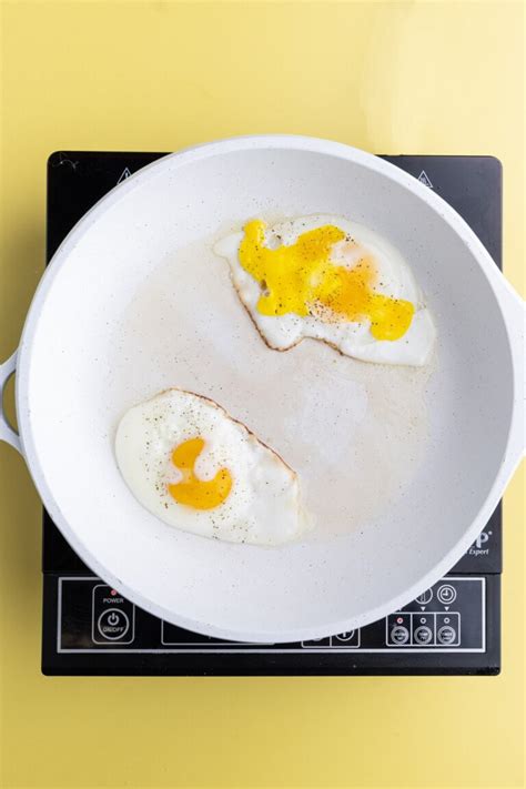 5 Minute Fried Over Hard Eggs — Marleys Menu