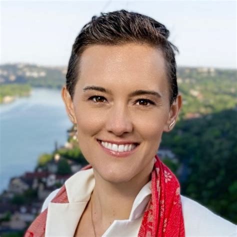 Amanda Holmes Youtube