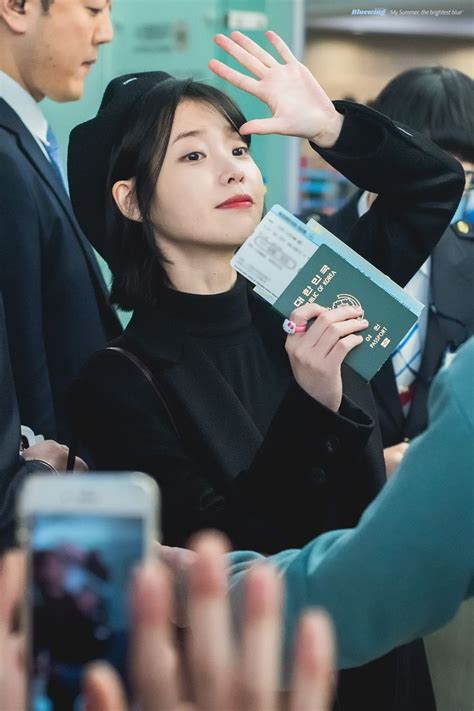 나의 여름 가장 푸르던 한국 유명인 헤어 공항패션