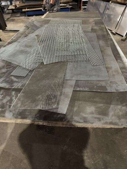 All Stainless Steel Wire Mesh Partial Sheet 1 Full Sheet Of 14ga 1 8 Perforation And 5