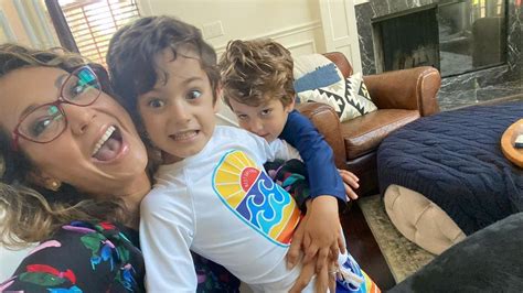 Gmas Ginger Zee Couldnt Be Happier As She Delivers Long Awaited