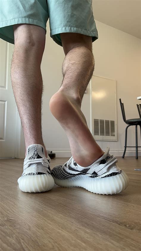 Sniff Rfeetboys