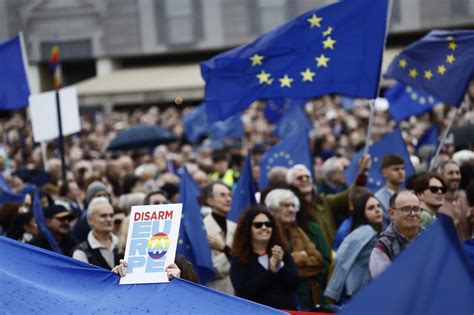 La Parata Inutile Pro Europa Di Sabato A Roma Tanta Confusione E Ritorno A Casa Più Frustrati