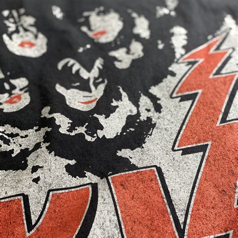 Love Gun Kiss Official Store