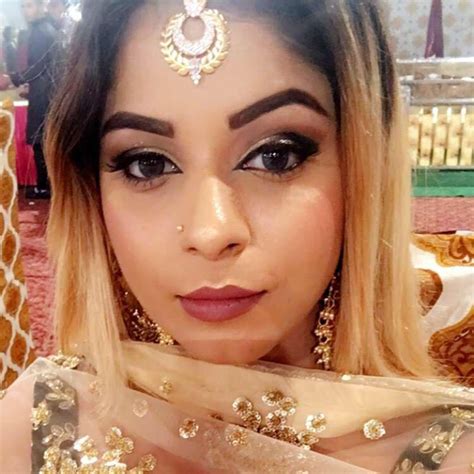 The Right Highlighter Placement Can Make Or Break Your Bridal Glow Heres A Quick Face Shape