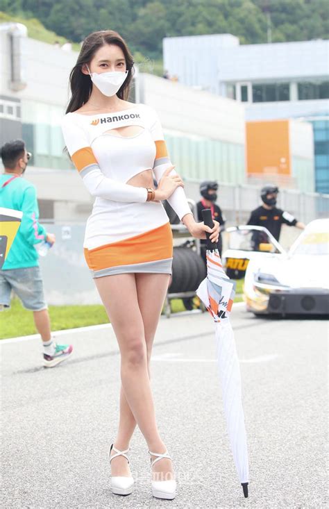 김짤닷컴 레이싱모델 서한빛