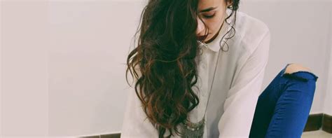 Guía Definitiva Para Cuidar Y Realzar El Cabello Ondulado