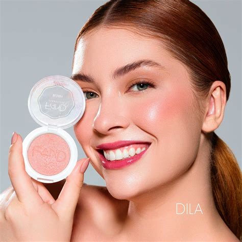 Blush Compacto Fand CosmÉticos 5g Bases Batons E Pós Para Maquiagem