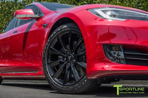 Model S 2 0 With 19 Tst T Sportline Tesla Model S 3 X And Y