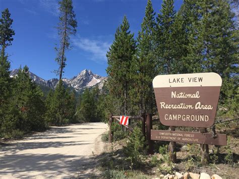 Camping At Lakeview Campground On Stanley Lake Stanley Idaho We Always Wander