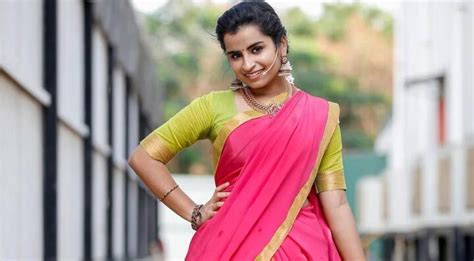 Binny Krishnakumar Shares Some Throwback Photos Sivaangi Krishnakumar