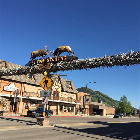 Worlds Largest Elkhorn Arch All You Should Know Before Going 2026