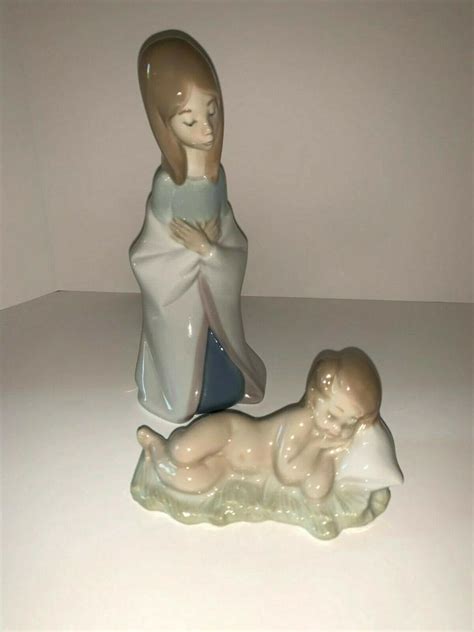 Lladro 3 Pc Nativity Set~ Jesus Mary Joseph ~ 4670 4671 4672