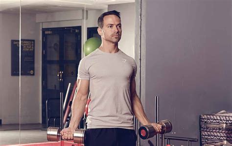 Do The Zottman Curl For Bigger Biceps