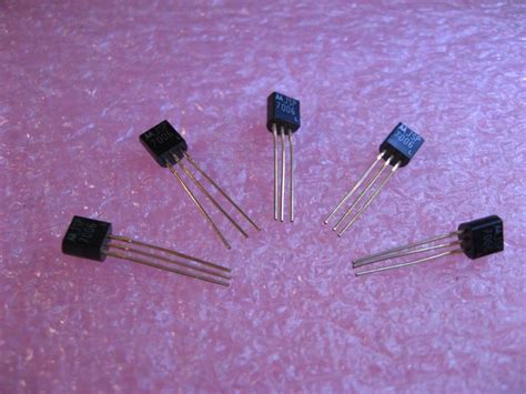 Ketahui Datasheet Persamaan Transistor 2sd882 Dalam Elektronika