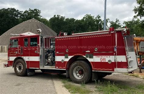 1990 Pierce Pumper Fire Engine Allsurplus
