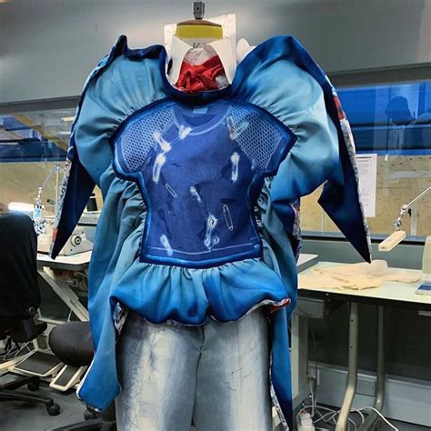 Amanda Colares Silva Coeval Magazine