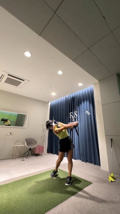 공을 아직도 머리로 보시나요~👀자세한 내용은 인스타 캡션을 읽어주세요⭐️ Klpga정혜윤프로 Klpga 여자