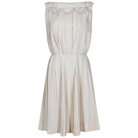1950s Carlye Cream Cotton Knife Pleat Dress For Sale At 1stdibs