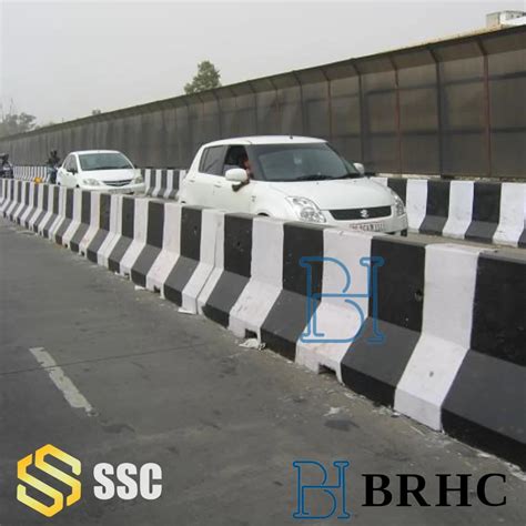 Rcc Road Divider Road Divider Block Latest Price Manufacturers