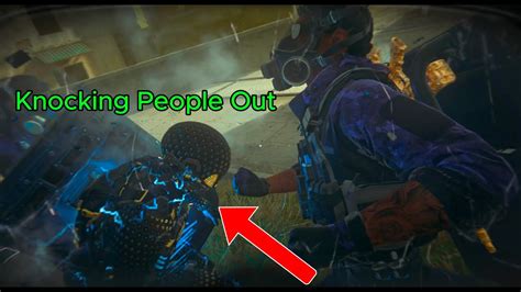 Knocking People Out In Warzone Youtube