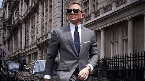 James Bond Suit Quantum Of Solace